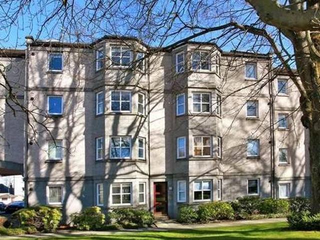 2 bedroom apartment for rent in Holburn Street Aberdeen AB10