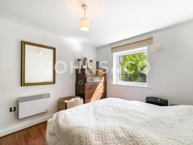 2 bedroom apartment for rent in Holland Gardens, Kew Bridge, London, TW8