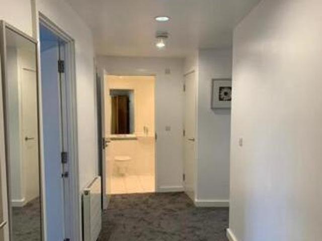 2 Bedroom Apartment For Rent In Holloway, London