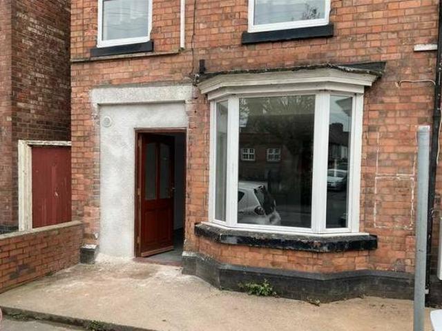 2 bedroom apartment for rent in Hospital St Tamworth B79
