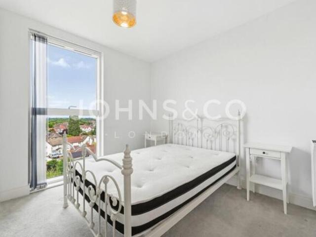 2 bedroom apartment for rent in Horlicks Quarter, Slough, London, SL1