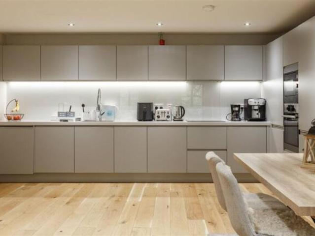 2 bedroom apartment for rent in Horsforth Mill, Low Lane, Leeds, West Yorkshire, LS18