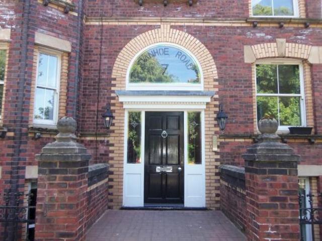 2 bedroom apartment for rent in Ivanhoe, Aigburth, L17
