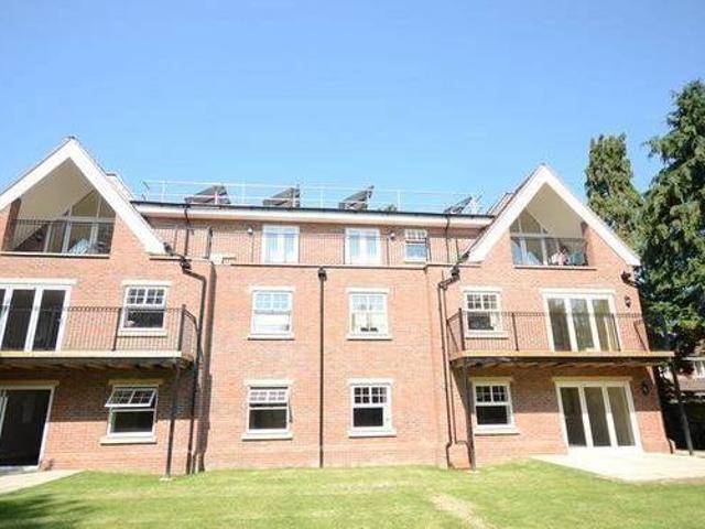 2 bedroom apartment for rent in Imperial Road SL4