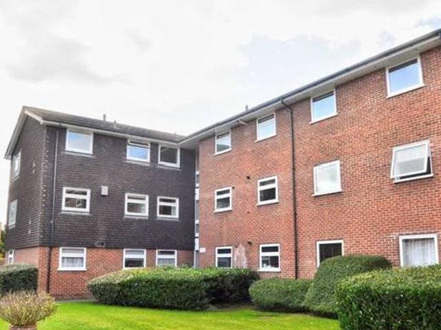 2 bedroom apartment for rent in In The Ray Maidenhead SL6