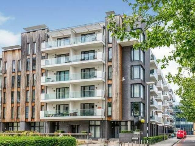 2 bedroom apartment for rent in Invicta Millenium Promenade Bristol BS1