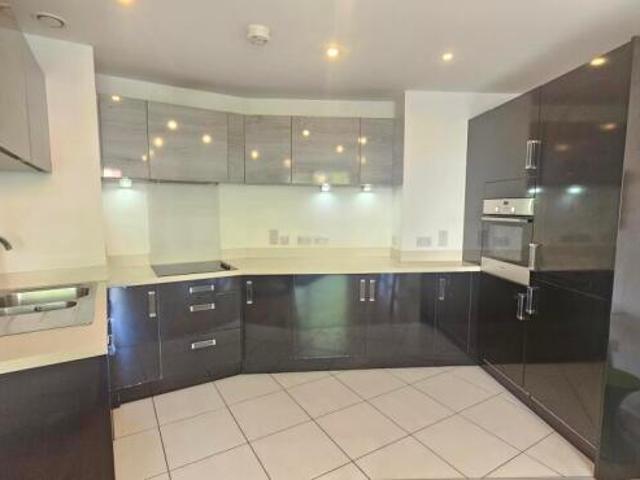 2 bedroom apartment for rent in Invicta, Millenium Promenade, BS1