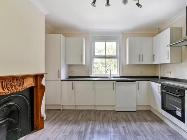 2 bedroom apartment for rent in Jesse Terrace, Reading, RG1