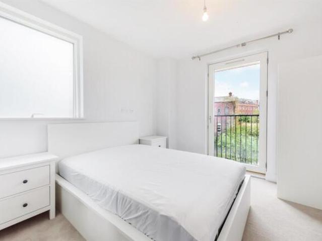 2 bedroom apartment for rent in Joseph Huntley Walk, Reading, RG1