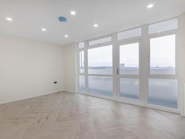 2 bedroom apartment for rent in Kale Road, Erith, DA18