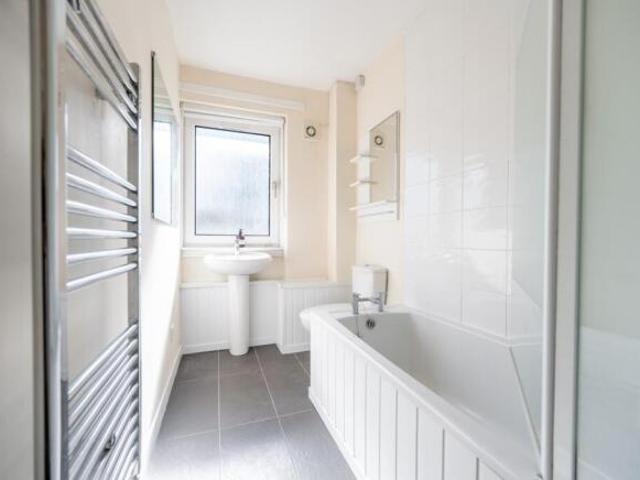 2 bedroom apartment for rent in Keal Avenue, Flat 2 4, Blairdardie, Glasgow, G15 6NU, G15