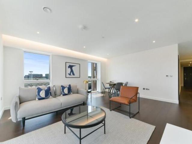 2 bedroom apartment for rent in Kennedy Building, Lexington Garden, London, SW11