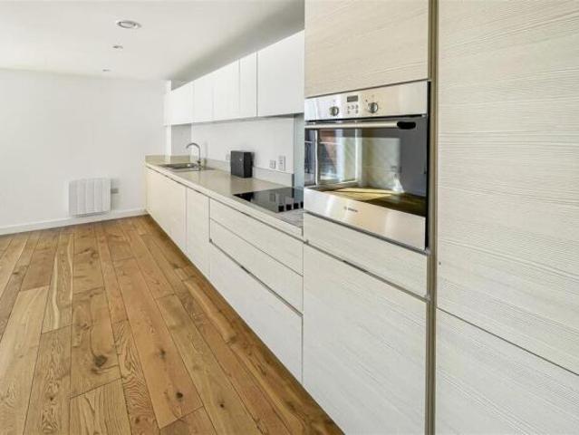 2 bedroom apartment for rent in Kennet House, 80 Kings Road, Reading, RG1