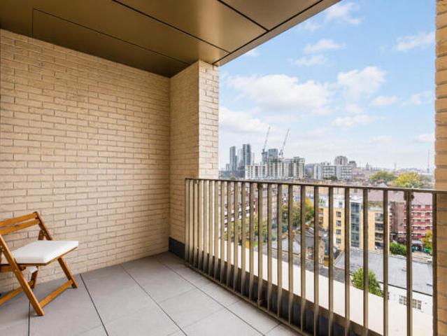 2 bedroom apartment for rent in Kennington Lane, London, SE11