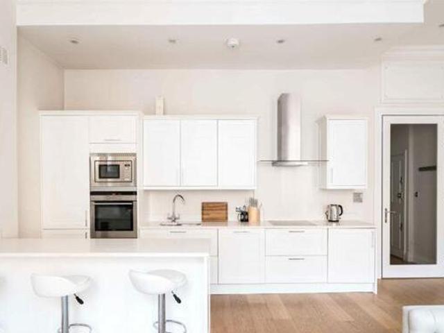 2 Bedroom Apartment For Rent In Kensington