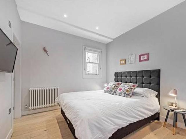 2 bedroom apartment for rent in Kensington High Street Kensington London W8