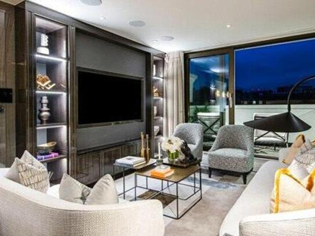 2 Bedroom Apartment For Rent In Kensington, London