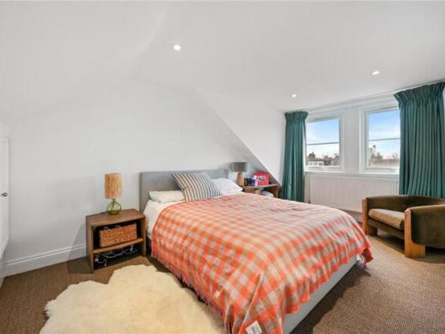 2 bedroom apartment for rent in Keslake Road, London, NW6