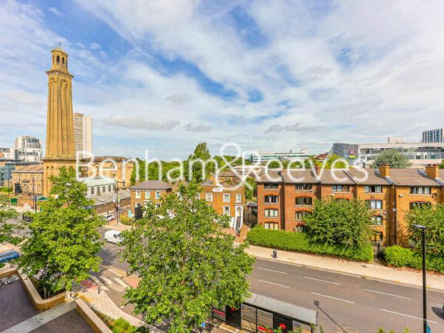 2 bedroom apartment for rent in Kew Bridge Road, Brentford, TW8