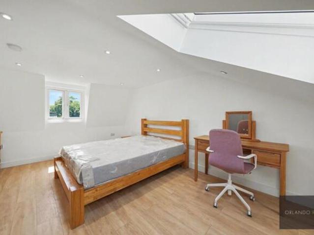 2 bedroom apartment for rent in Killyon Road, SW8