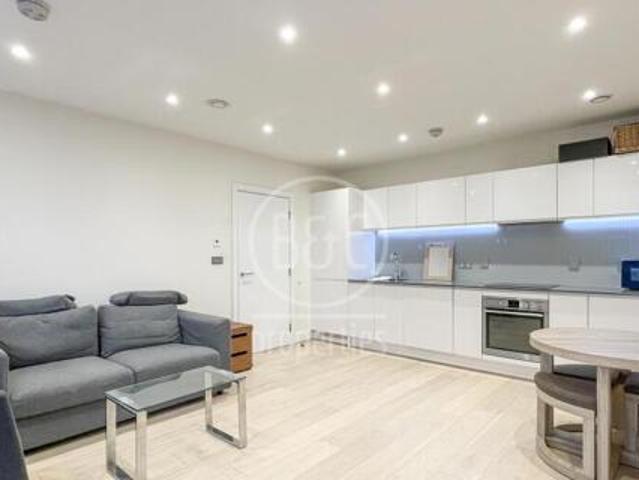2 Bedroom Apartment For Rent In King Street, London