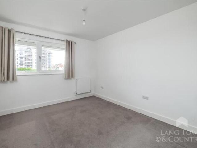 2 bedroom apartment for rent in Kingdom Street, Millbay, Plymouth, PL1