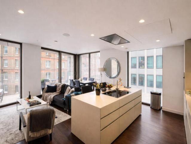 2 bedroom apartment for rent in Kings Gate Walk, London, SW1E