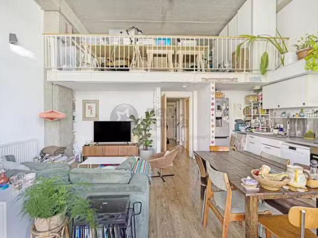 2 bedroom apartment for rent in Kings Wharf, Kingsland Road, H.