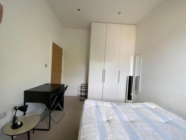 2 bedroom apartment for rent in Kingsland Passage, Dalston, E8