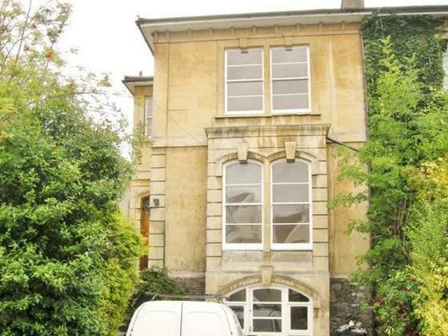 2 bedroom apartment for rent in Kingsley Road Cotham Bristol BS6