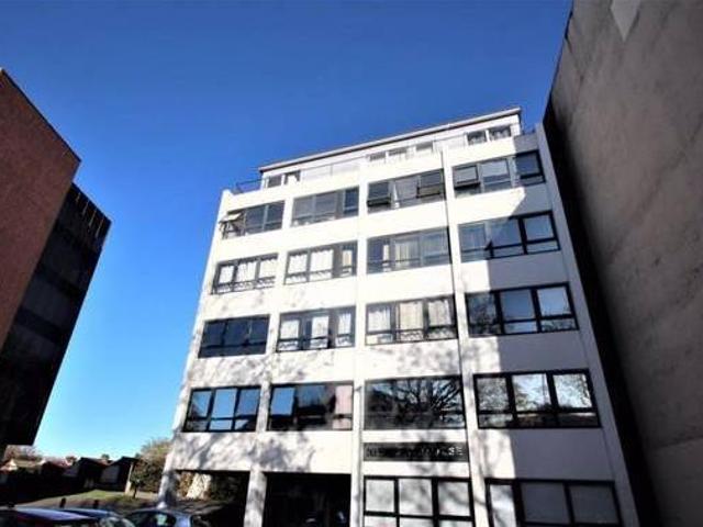 2 bedroom apartment for rent in Kingston House PO2