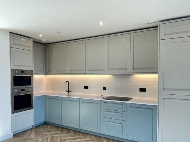 2 Bedroom Apartment For Rent In Kingston Upon Thames