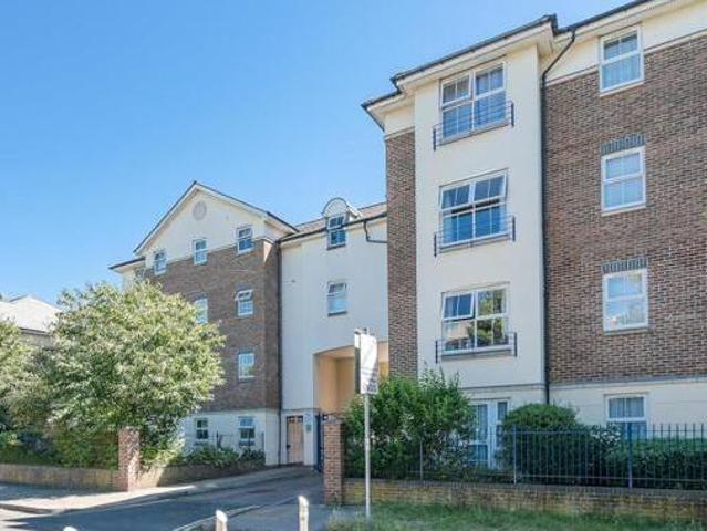 2 Bedroom Apartment For Rent In Kingston Upon Thames