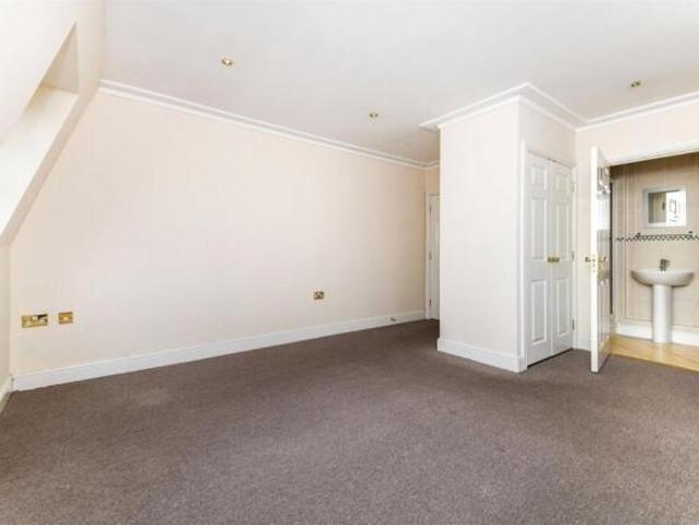 2 bedroom apartment for rent in Kipling Close, Brentwood, CM14