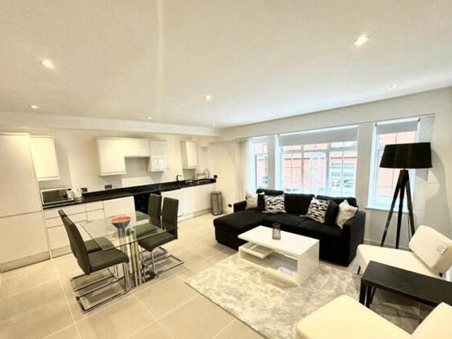 2 Bedroom Apartment For Rent In Knightsb, London