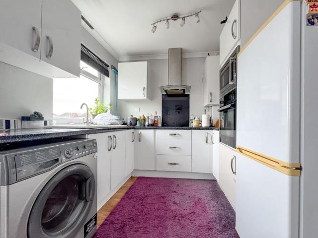 2 bedroom apartment for rent in Luckington Road, Horfield, Bristol, BS7
