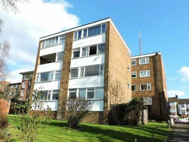 2 bedroom apartment for rent in Lupus Court 351 Grange Road London SE19