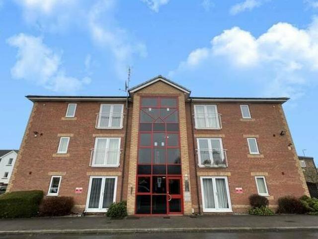 2 bedroom apartment for rent in Lagentium Plaza Castleford WF10