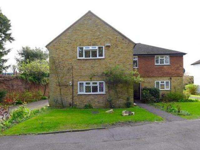 2 Bedroom Apartment For Rent In Lake Road