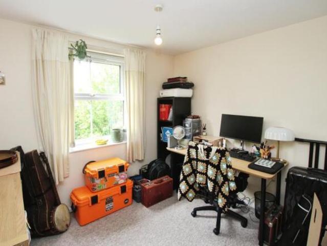 2 bedroom apartment for rent in Lake View Fishponds, BS16