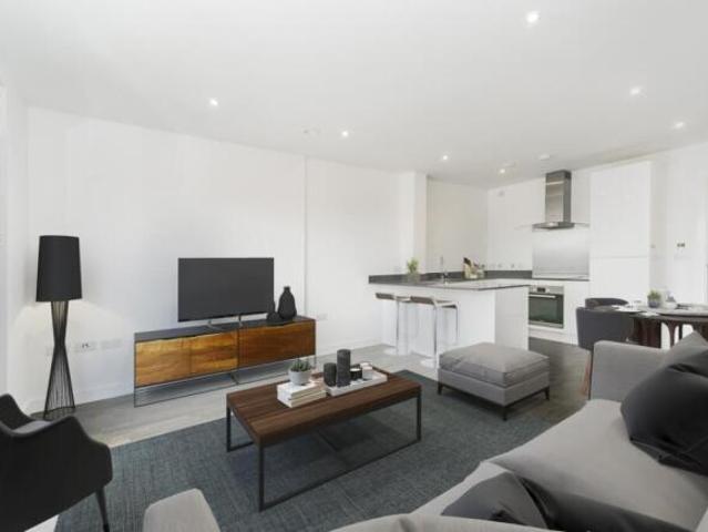 2 bedroom apartment for rent in Larkwood Avenue London SE10
