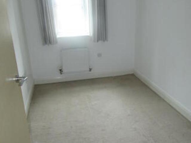 2 bedroom apartment for rent in Lawnhurst Avenue, Manchester, M23