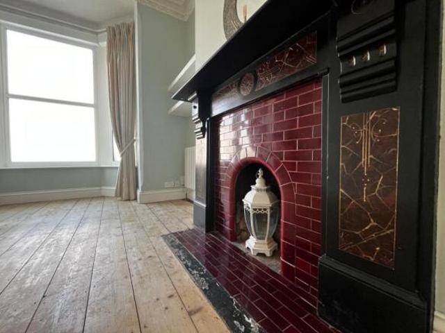 2 bedroom apartment for rent in Lawrence Road, Southsea, Hampshire, PO5