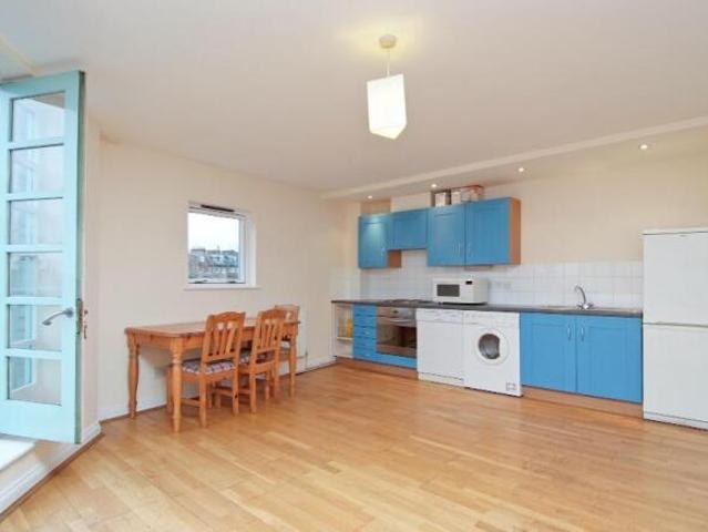 2 bedroom apartment for rent in Lavender Hill, SW11