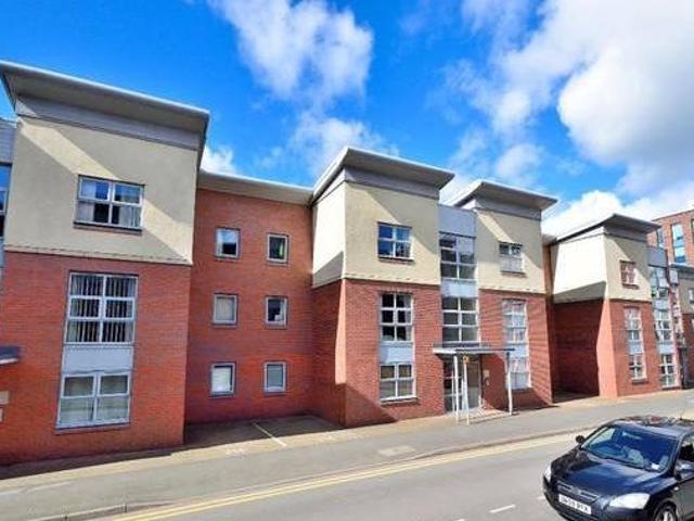 2 bedroom apartment for rent in Leadworks two bed apartment CH1