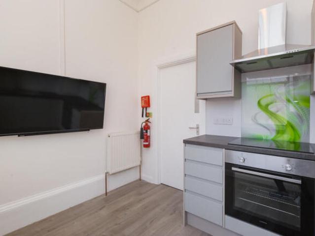 2 bedroom apartment for rent in Leazes Terrace, Newcastle Upon Tyne, NE1