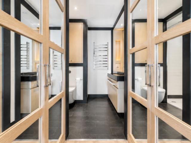 2 bedroom apartment for rent in Legacy Building, Viaduct Gardens, Wandsworth, London, SW11