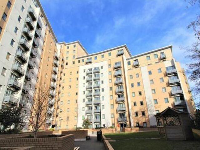 2 Bedroom Apartment For Rent In Leeds