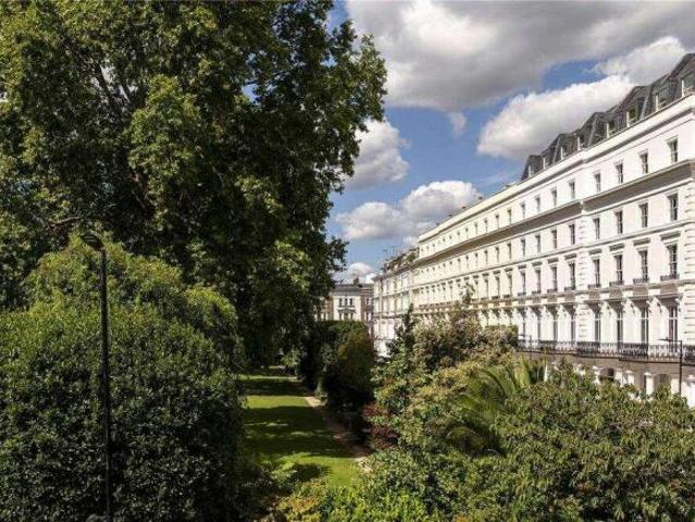 2 bedroom apartment for rent in Leinster Square, London, W2