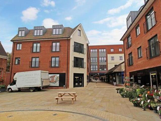 2 Bedroom Apartment For Rent In Letchworth Garden City